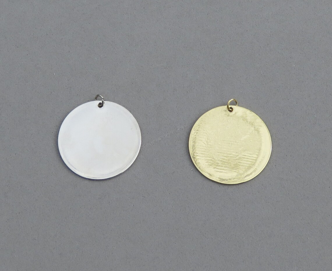 Flat Round Pendants Your Choice of Finish - Etsy UK