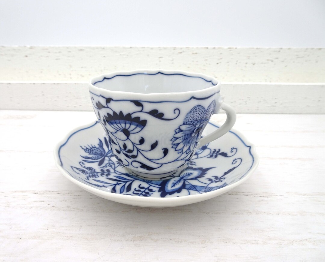 Hal-sey Fifth Blue Danube Tea Cup and Saucer Made in Japan, Blue White ...
