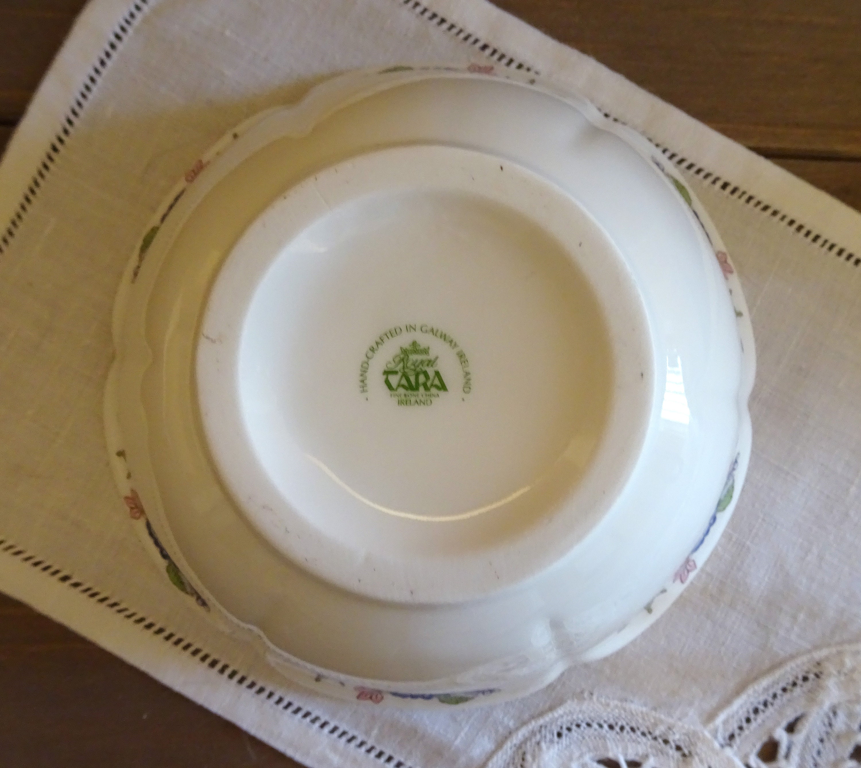 Royal Tara Covered Dish With Gold Heart Finial Harmony - Etsy UK