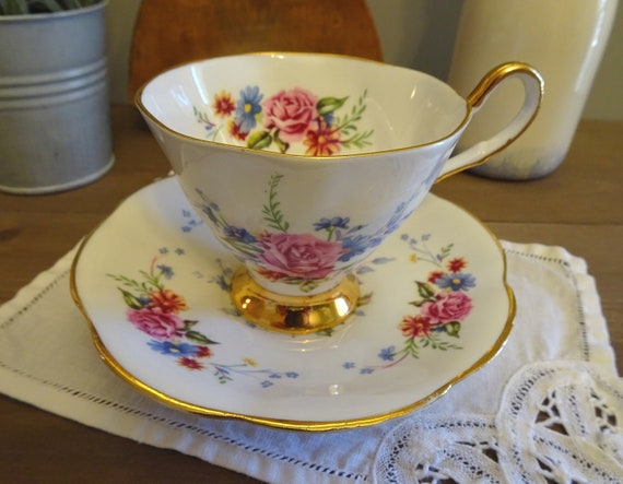 Regency Tea Cup and Saucer Pink Rose Spray With Gold Trim | Etsy