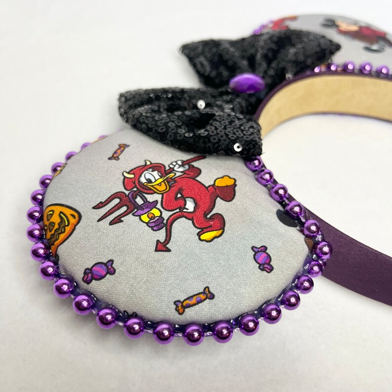 Donald Duck Devil Mickey Mouse Vampire Minnie Halloween Party Vacation ...