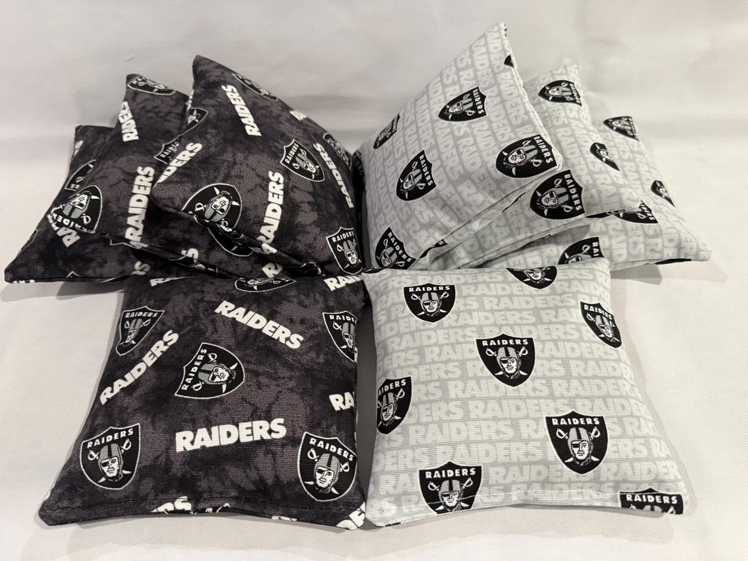 Las Vegas Raiders 8 Cornhole Bags: Duck Cloth Bean Toss, Regulation ...
