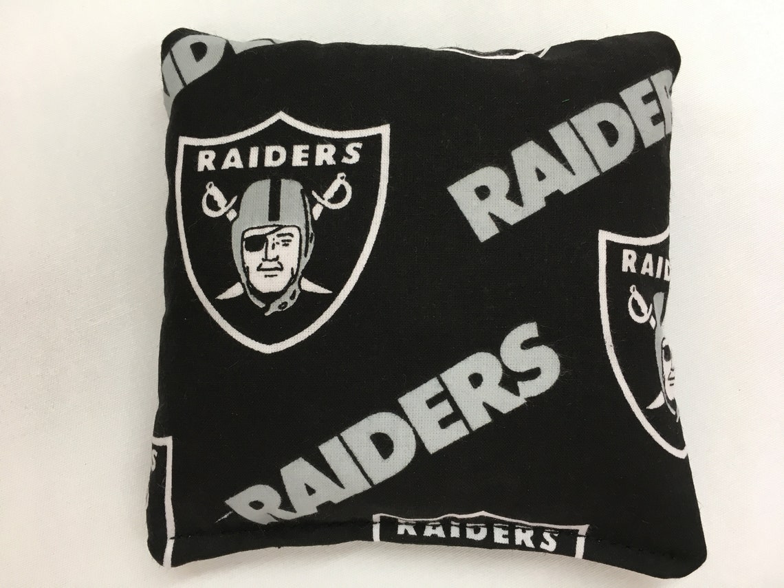 Las Vegas Raiders 8 Cornhole Bags Bean Toss 4 of Each Print 2 Sides - Etsy