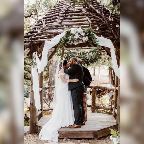 Simple Rustic Wedding