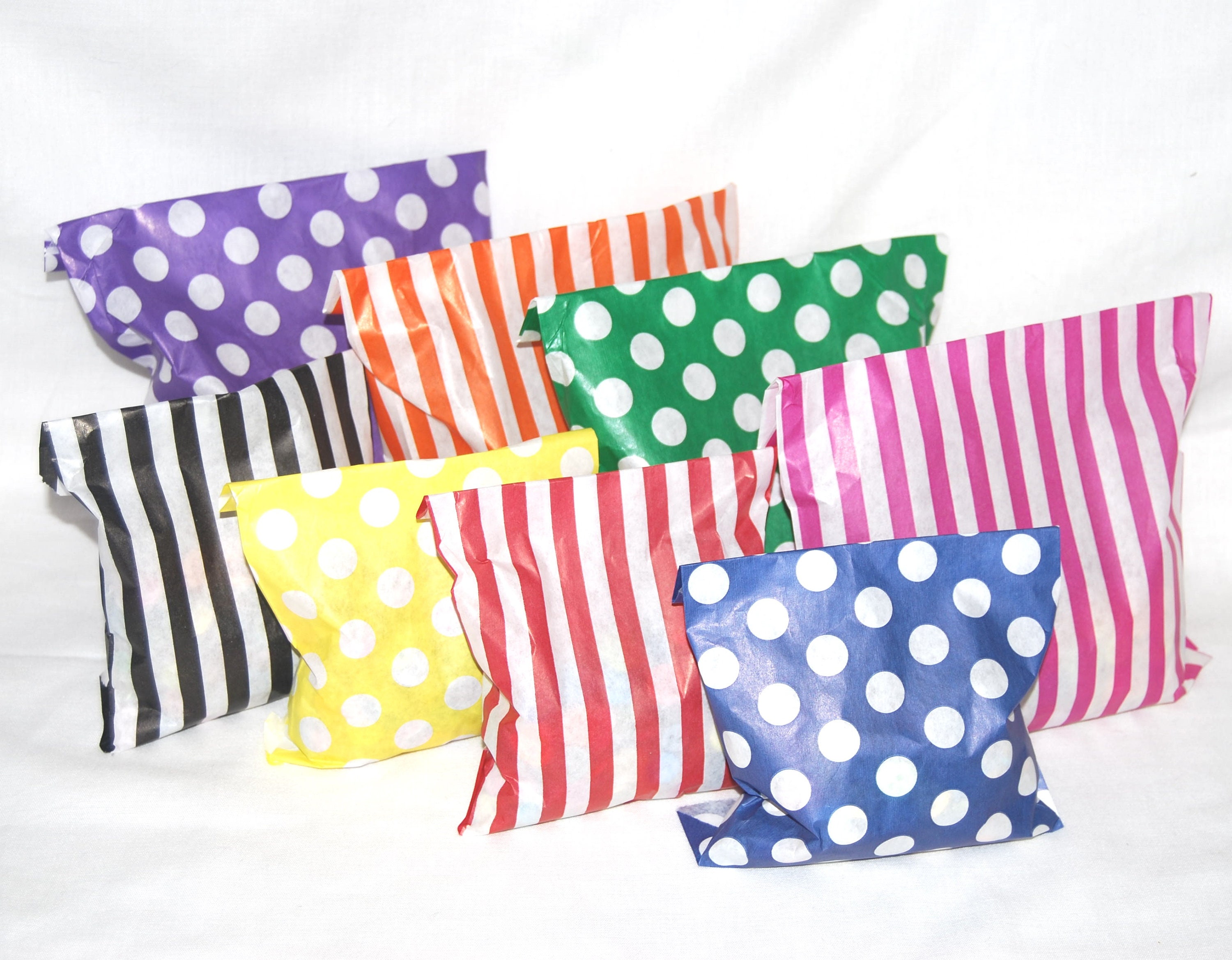 GREY Candy Stripe Gift Wedding Paper Party Bags 5 X 7 Choose grey-candy-stripe-gift-wedding-paper-party-bags-5-x-7-choose