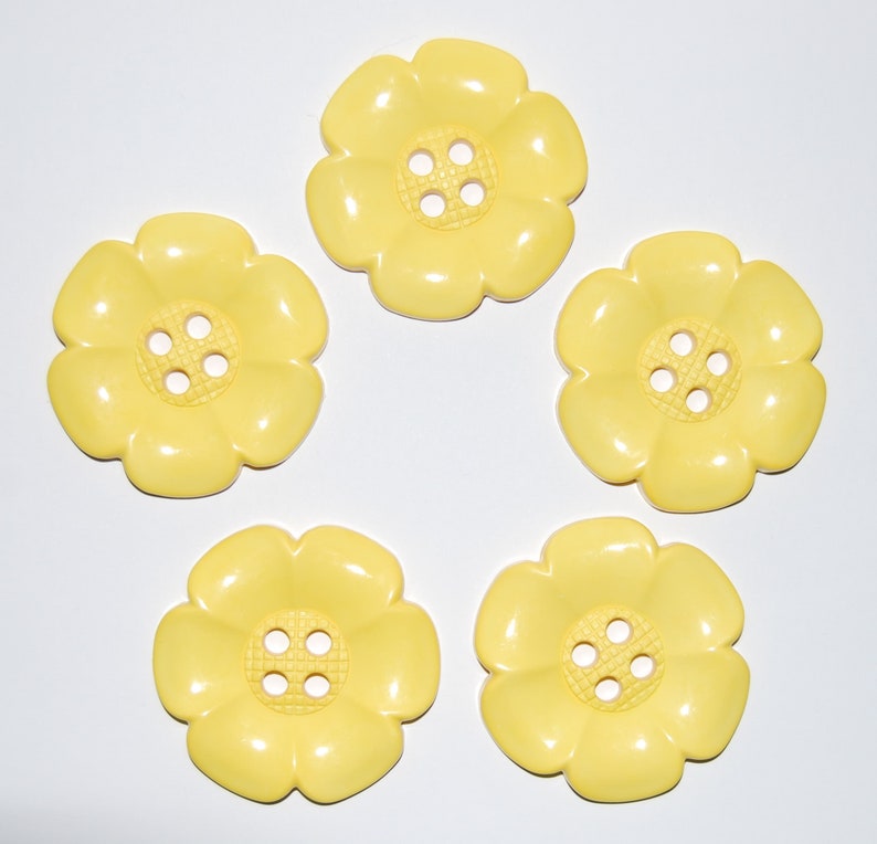 63mm Large Flower Buttons Choice of Colours Sewing - Etsy UK