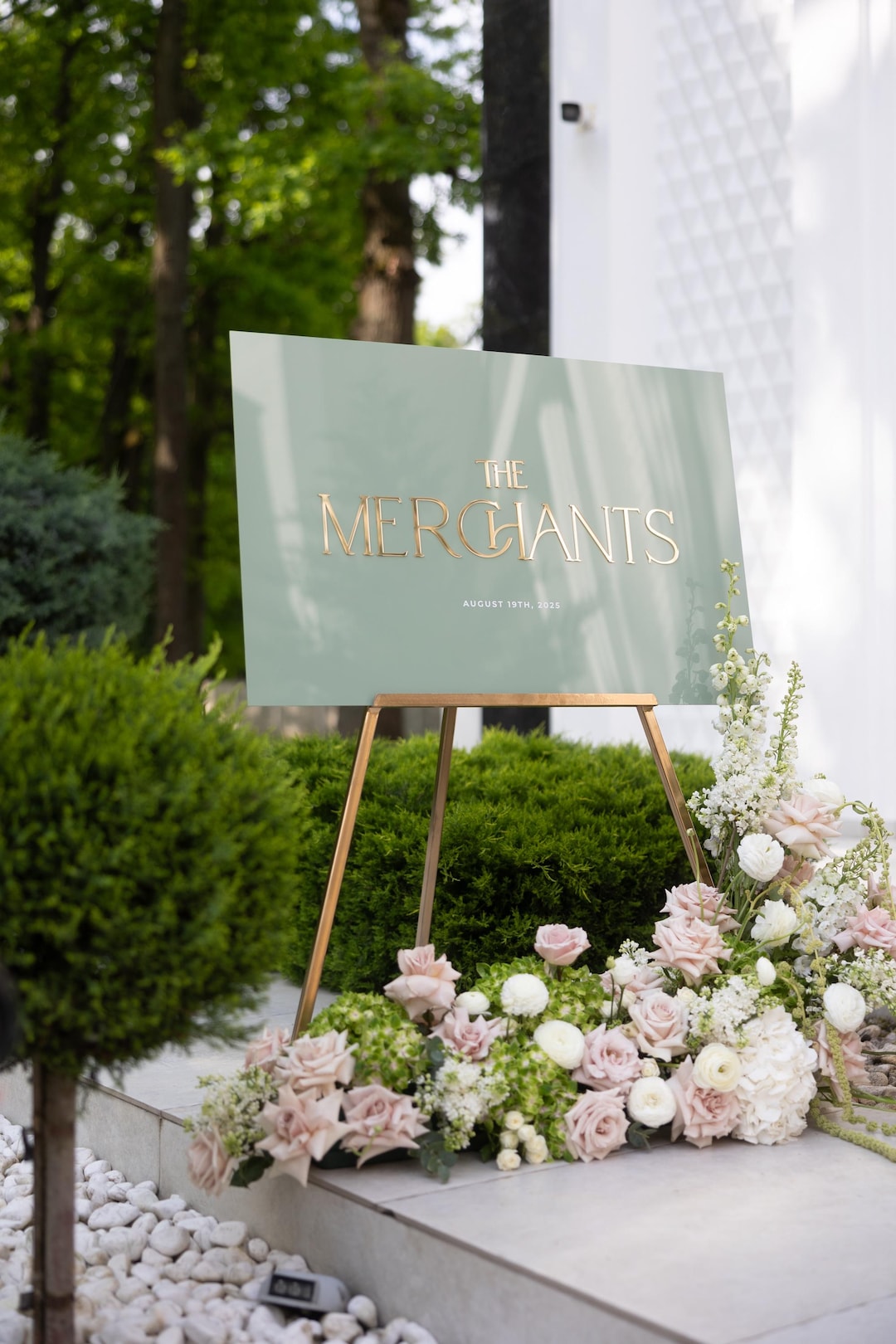 Acrylic Wedding Sign - Sage Green Welcome Sign With 3D Gold Mirror Name ...