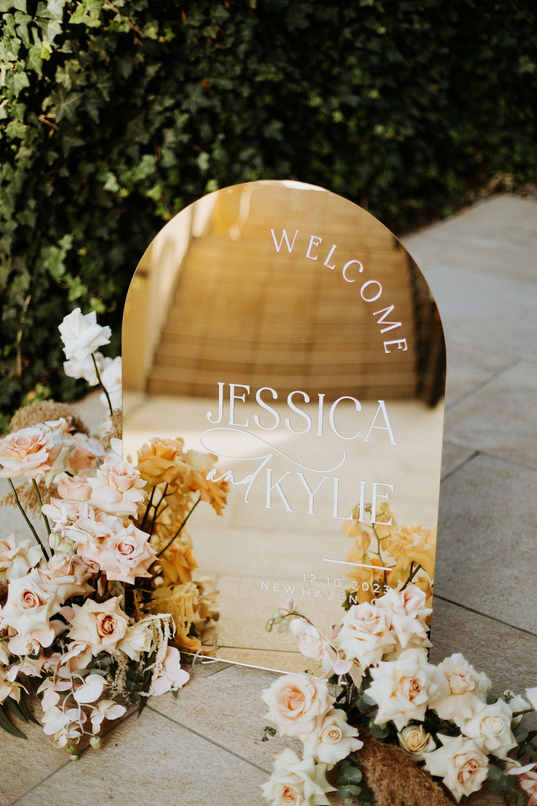 Gold Mirror Wedding Sign Arched Shape Welcome Sign Wedding Signs ...