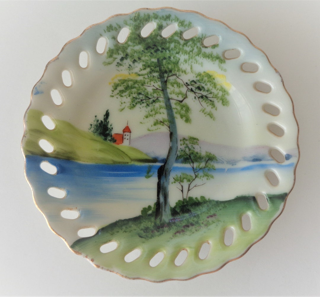 Vintage Kasuga Ware Japan Castle Design Small Lattice China Plate Hand ...