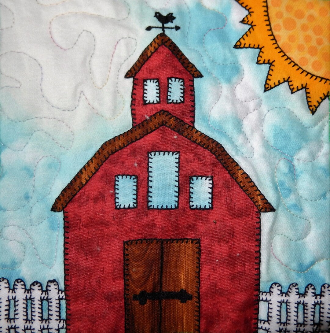 Big Red Barn PDF Applique Quilt Block Pattern - Etsy