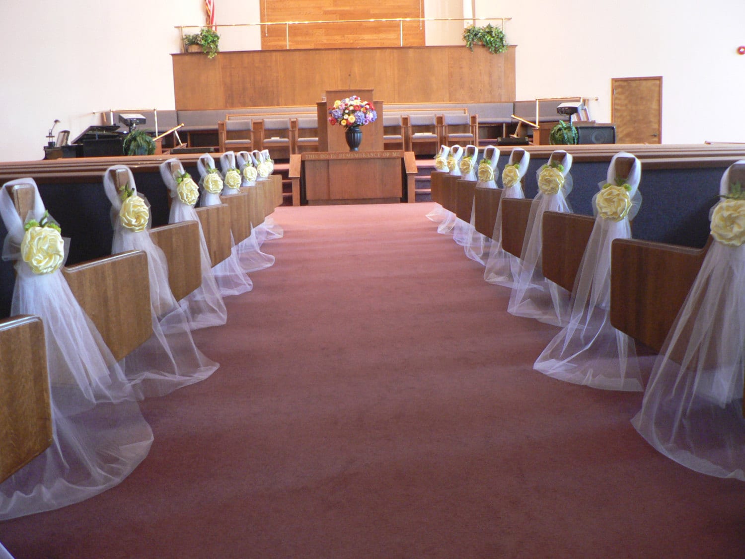 In Many Colors Pew Bows, Chair Bows, Wedding Bows Pew Church Aisle ...
