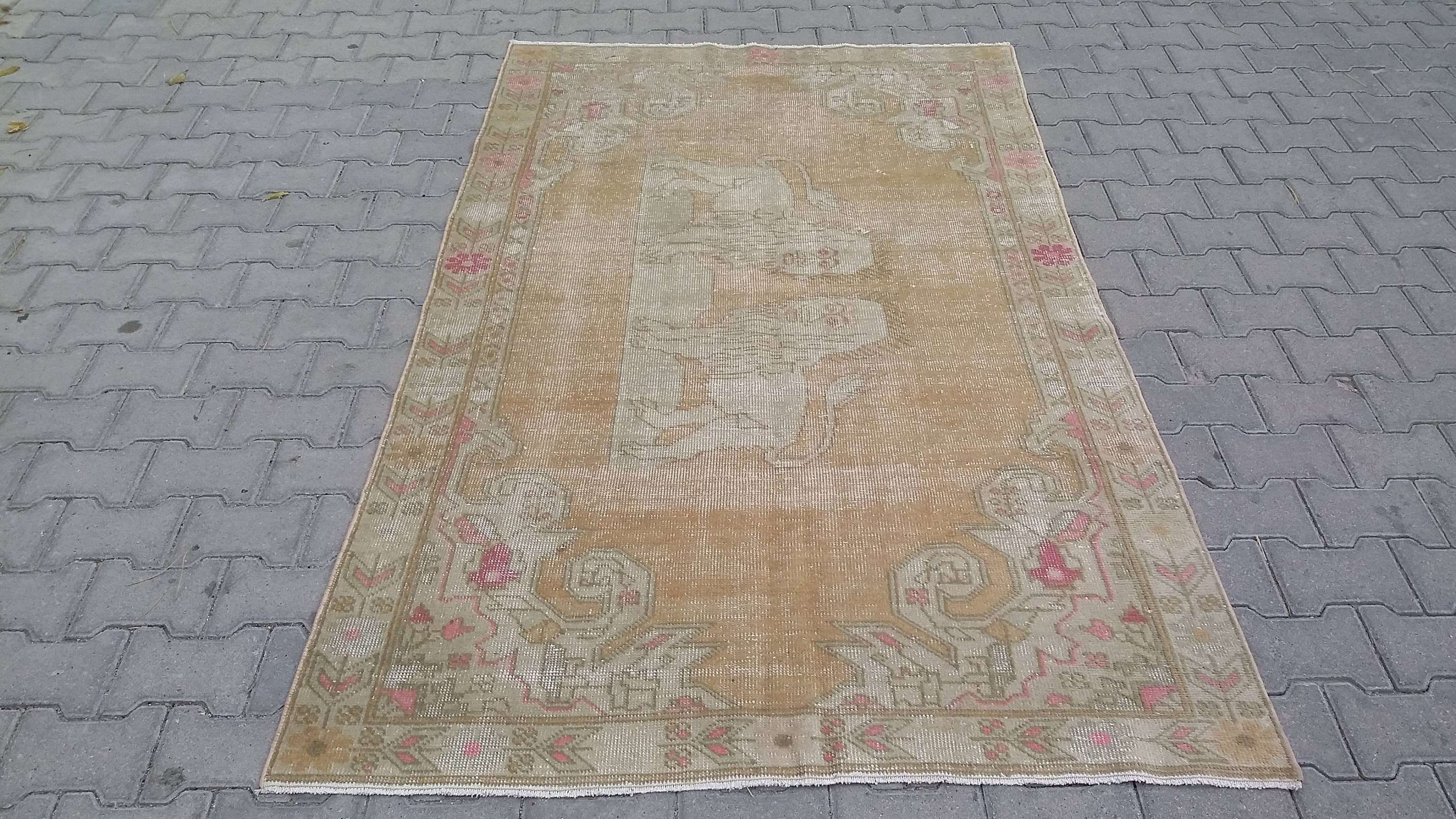 PICTORIAL LION Rug-lion Design Rug-horoscope Rug-vintage | Etsy