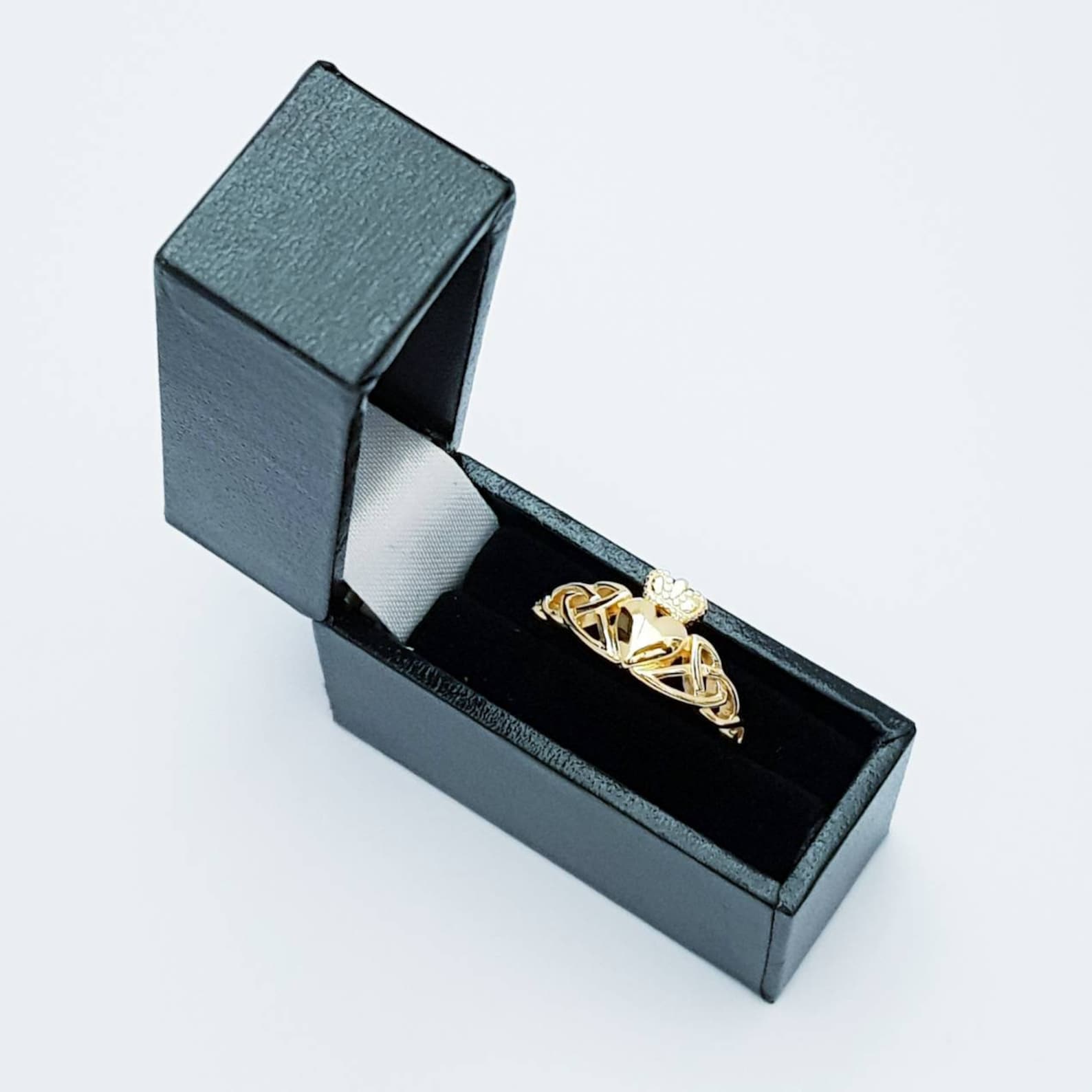 Sterling Silver Claddagh Ring, Gold Celtic Knot Claddagh Ring, Irish ...