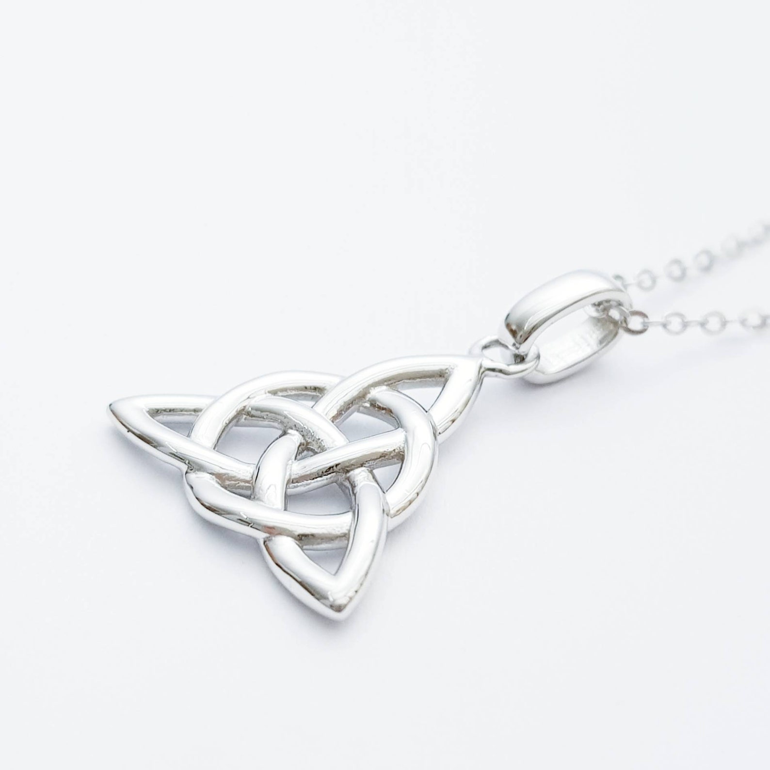 Sterling Silver Celtic Knot Necklace, Irish Triquetra Pendant - Etsy