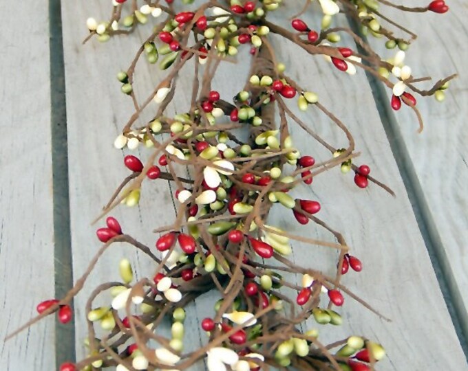 Red, Green and White Pip Berry Garland, Country Garland, Floral Garland ...