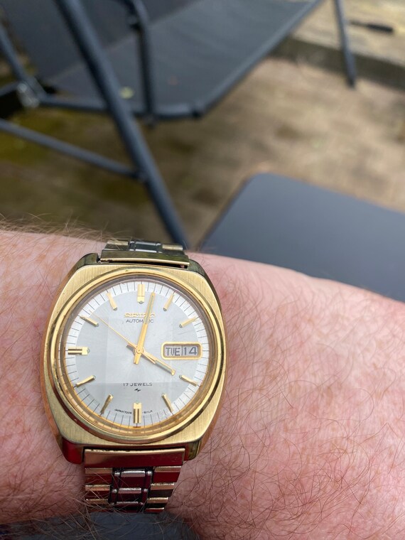 Vintage 1980’s Seiko Automatic Watch 7009-811LR - 17 … - Gem