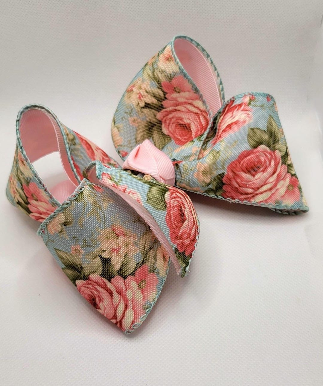Roses Bows.... Roses Bow...vintage Look Roses....sage Roses Bow....sage ...
