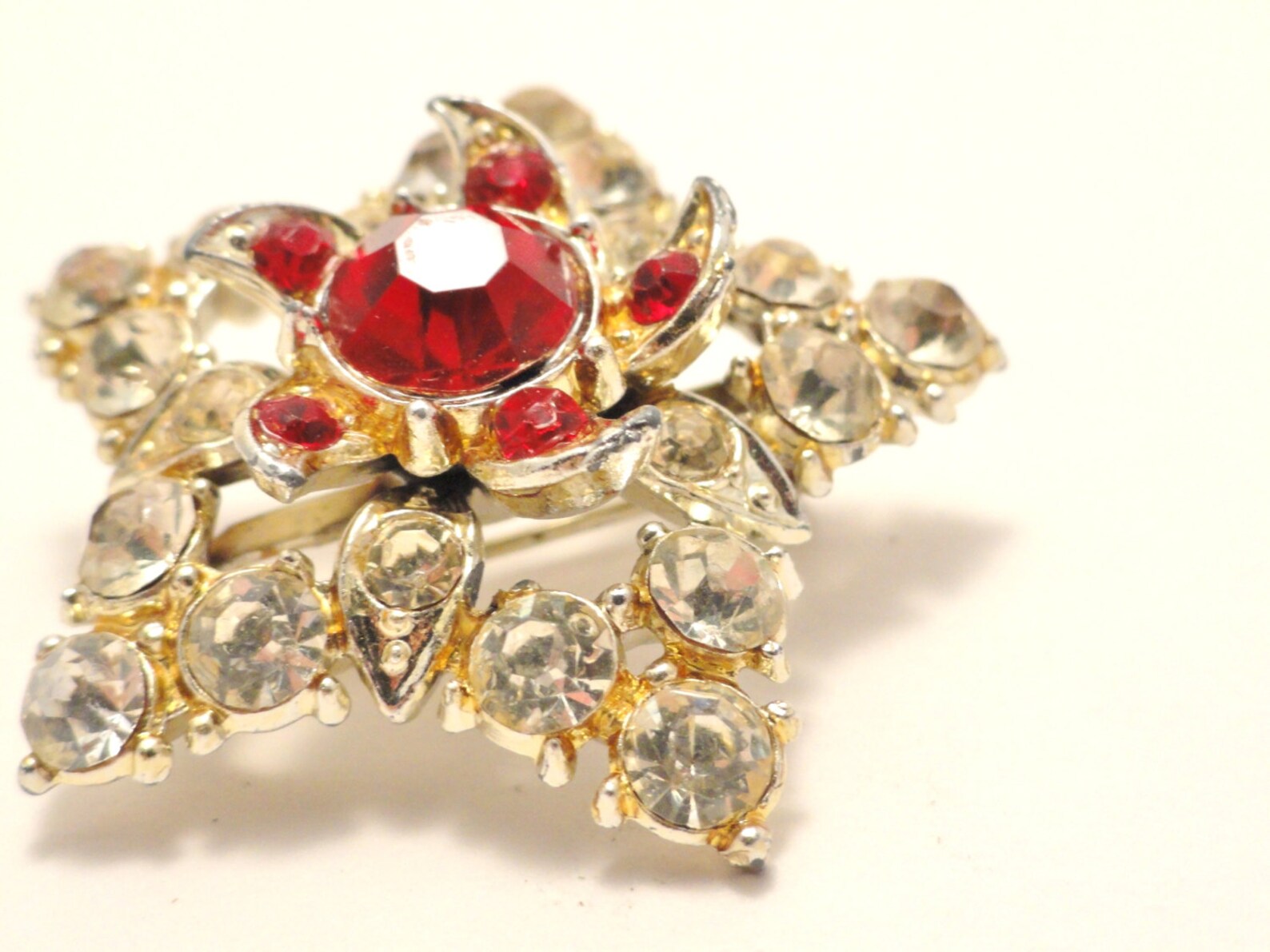 Star Brooch Statement Pin Celestial Rhinestone Pin Red and - Etsy