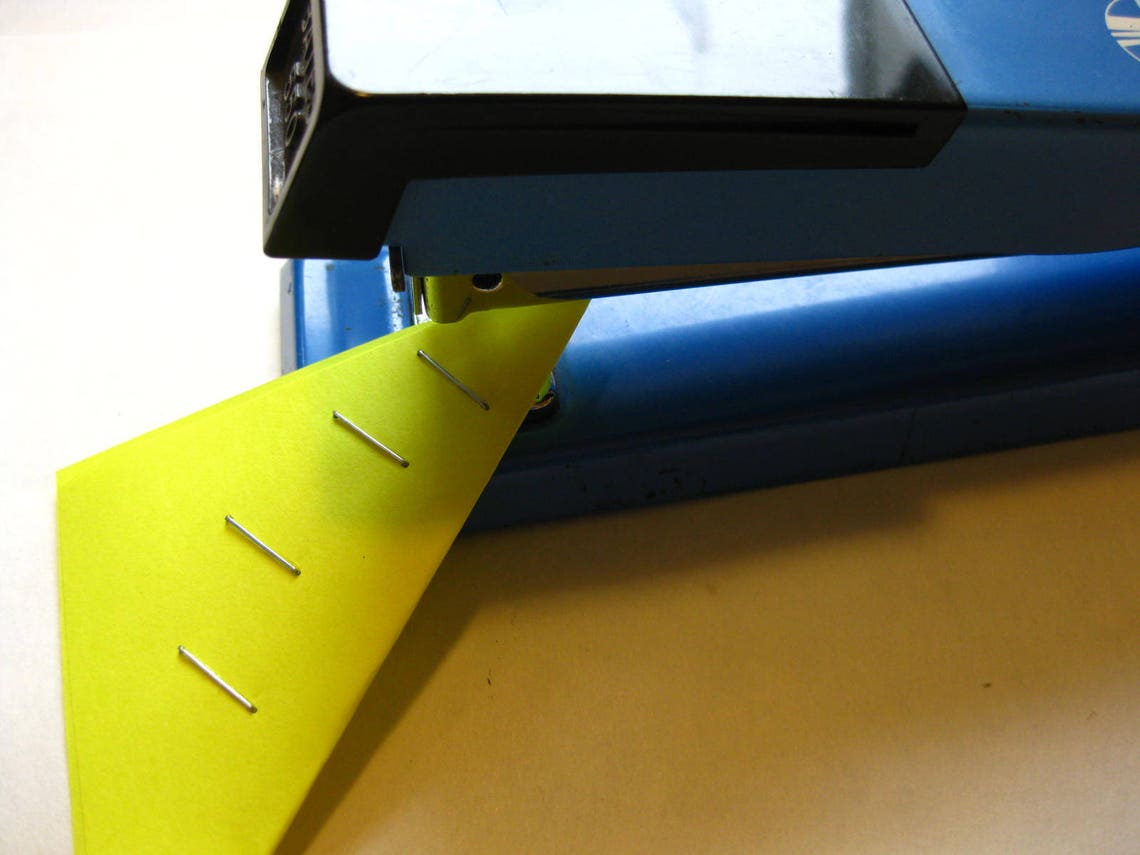 Vintage Bates 550 Blue Stapler equitable Sleek - Etsy