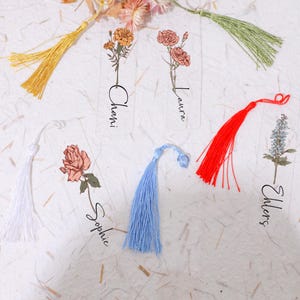 Custom Birth Flower Bookmark, Personalized Floral Bookmark for Women ...