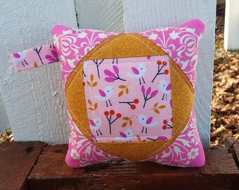 African Fabric Pincushion-triangle Pincushion-log Cabin-pyramid Pin ...