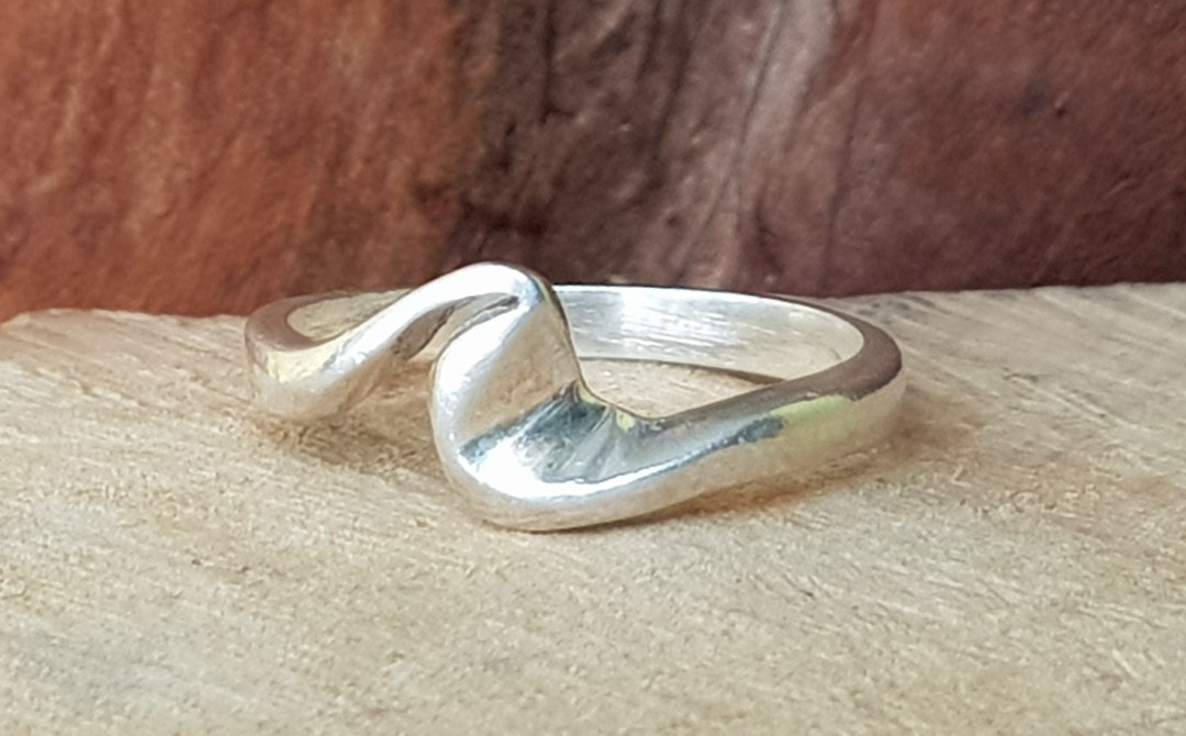 Vintage Sterling Silver Wave Design Ring UK Size N US Size 7 - Etsy