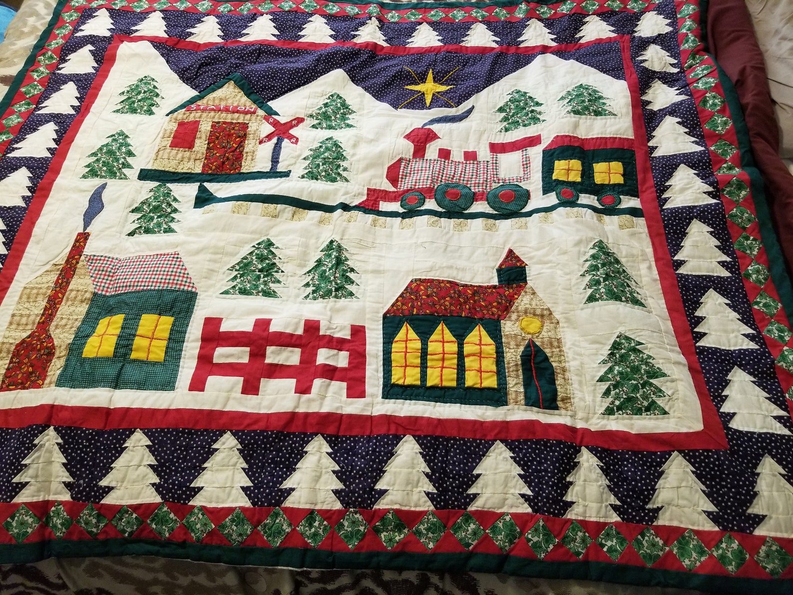 Handmade Vintage Christmas Quilt, Vintage Christmas Quilt, Handmade ...
