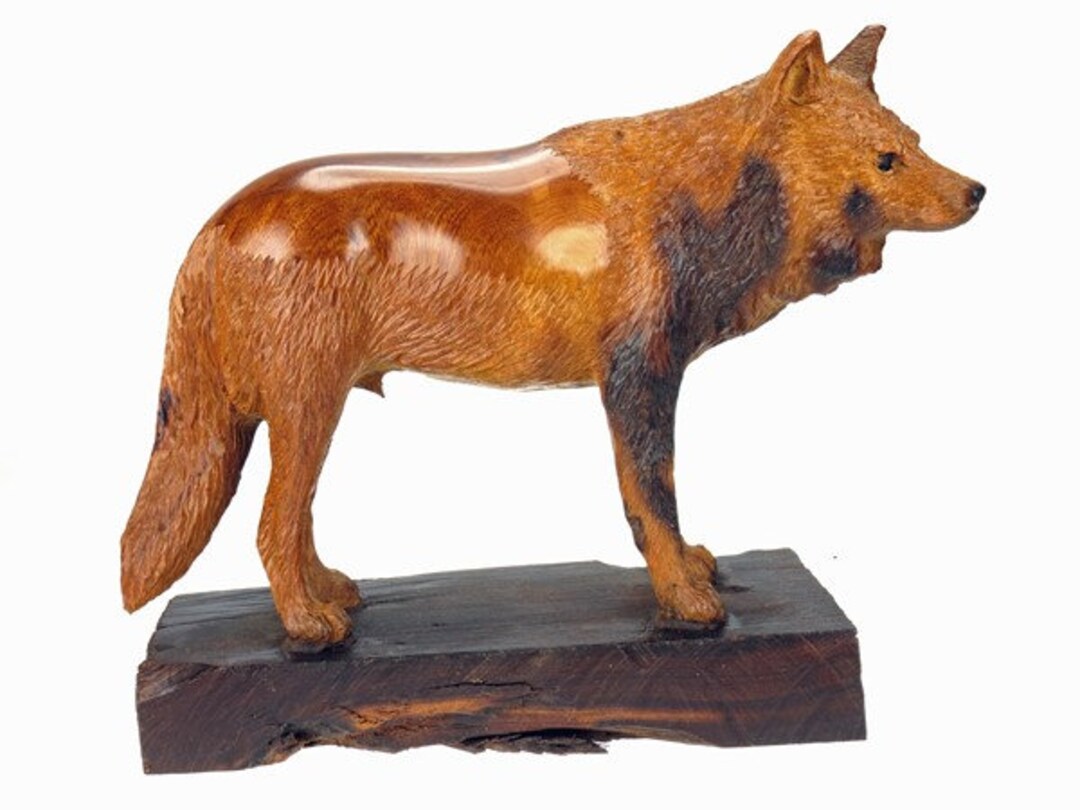 Desert Ironwood Detailed Wolf Carving on Base - Etsy
