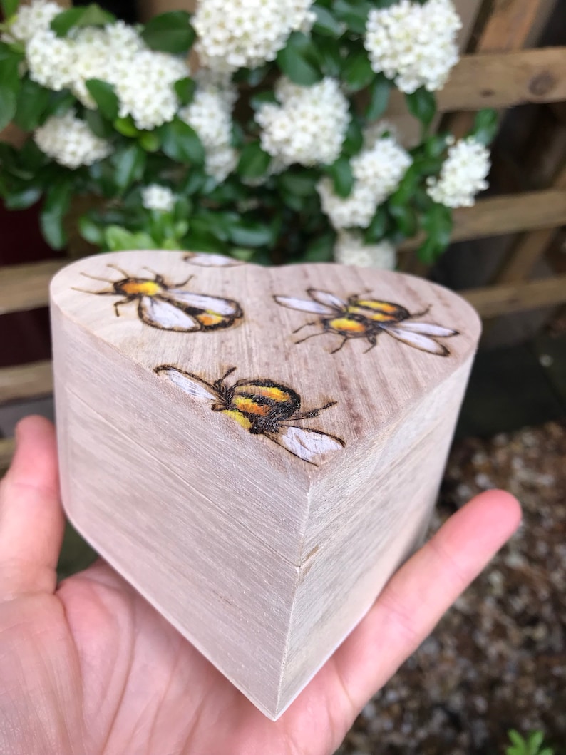 Small Bee Box Bee Jewellery Box Small Animal Casket - Etsy