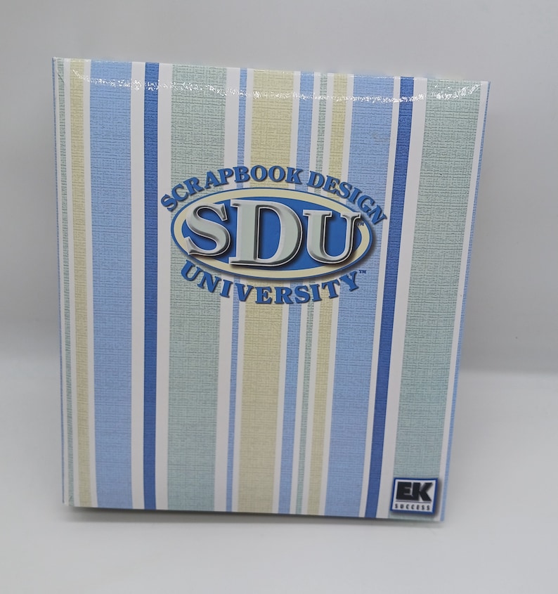 Scrapbook Design University Binder, EK Success, Scrapbooking How to ...