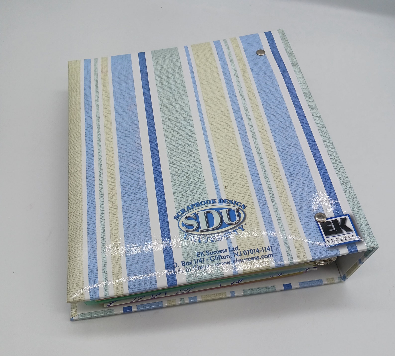 Scrapbook Design University Binder, EK Success, Scrapbooking How to ...