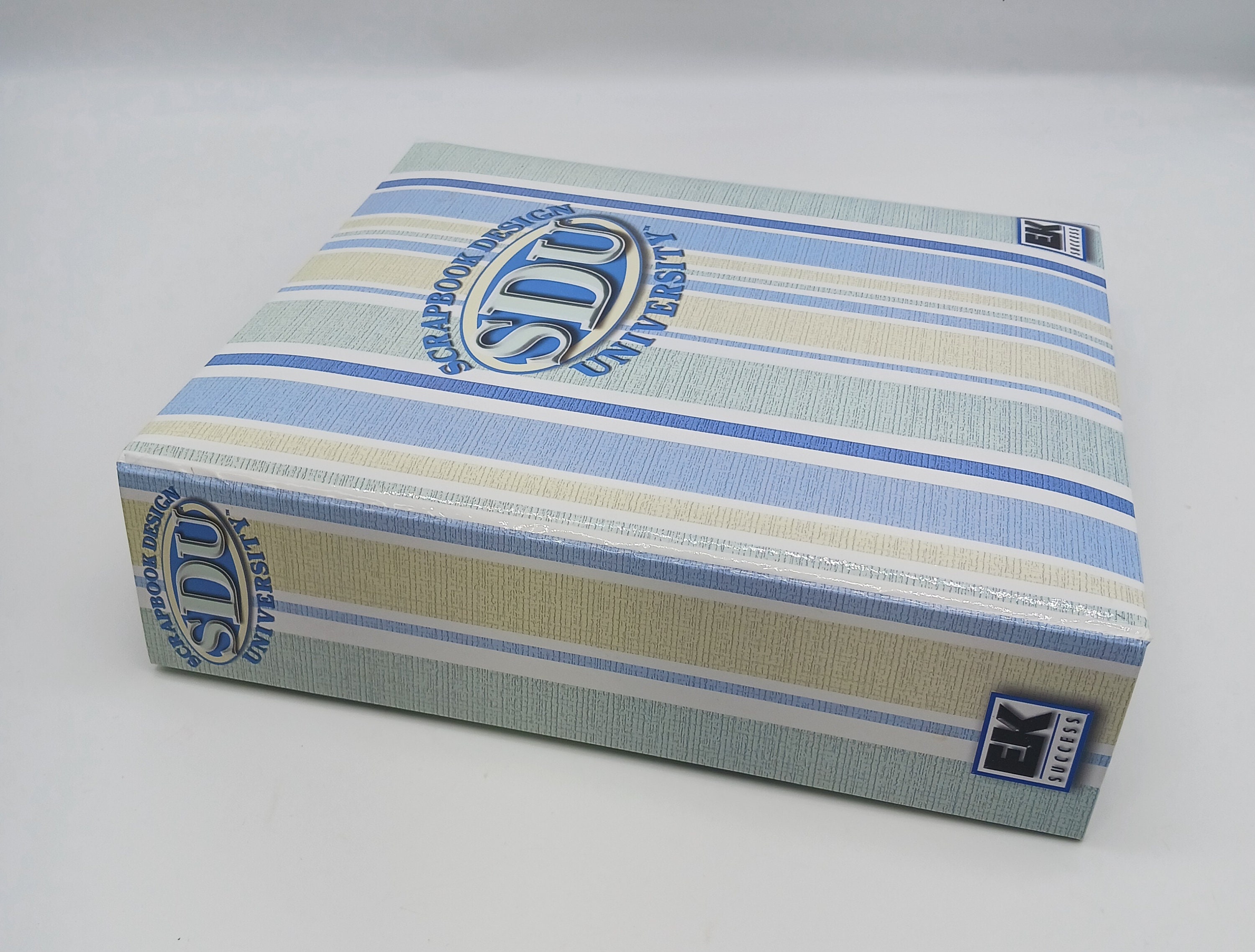 Scrapbook Design University Binder, EK Success, Scrapbooking How to ...