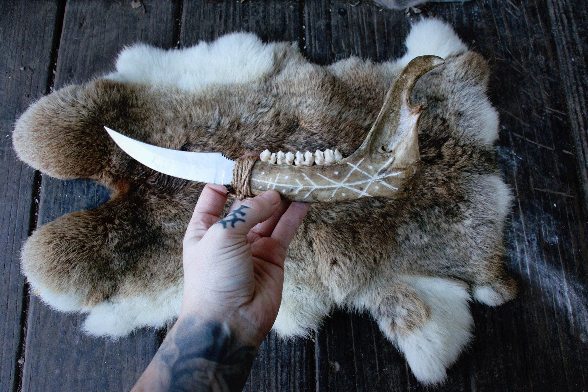 Made to Order : Primitive Sigil Deer Jawbone Ritual Knife - Etsy