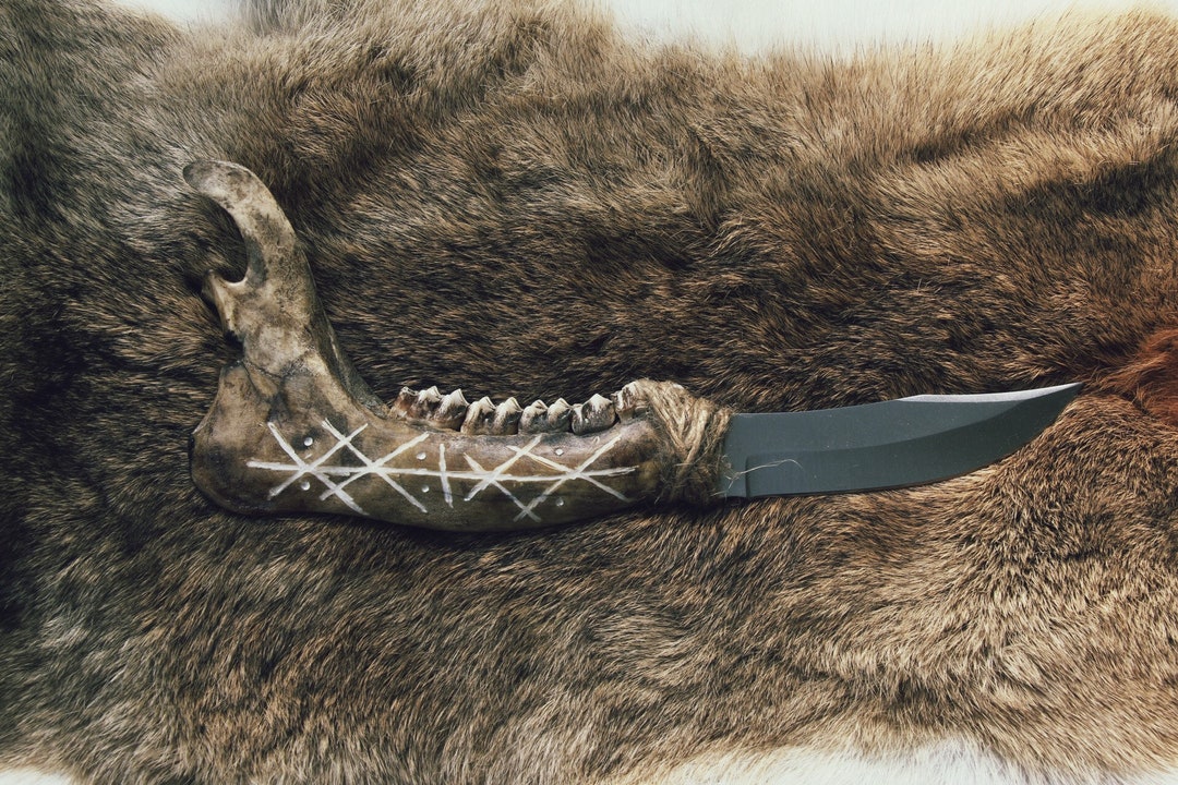 Made to Order : Primitive Sigil Deer Jawbone Ritual Knife - Etsy