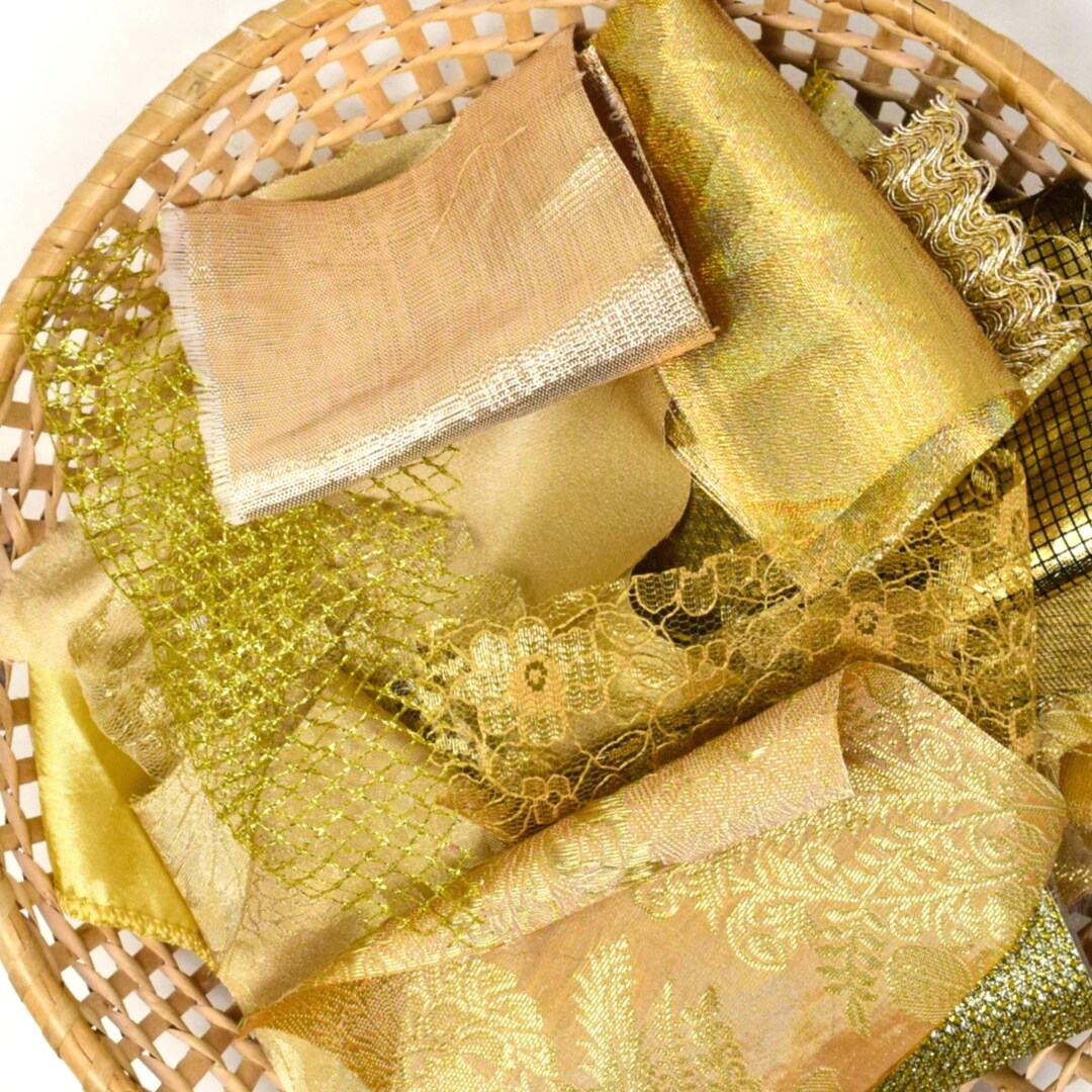 Gold Coloured Mixed Junk Fabric Offcuts 25 Pcs Sparkly, Shiny Textured ...