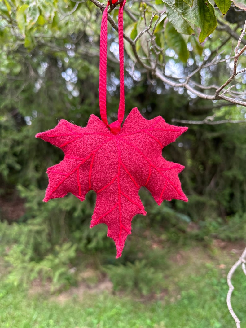 Felt Maple Leaf Ornament – Embroidered Lavender Satchel - Etsy