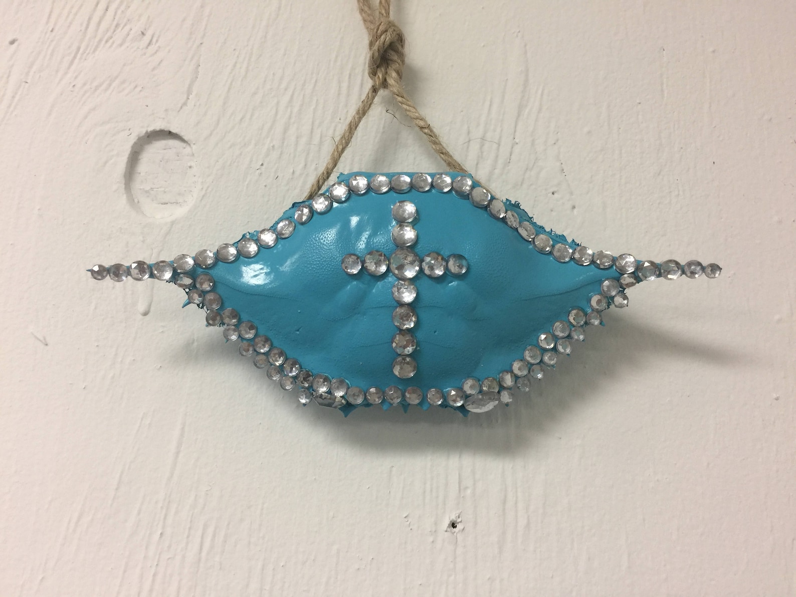 Hand Painted Crab Shell Ornament: Coastal Christmas Decor - Etsy