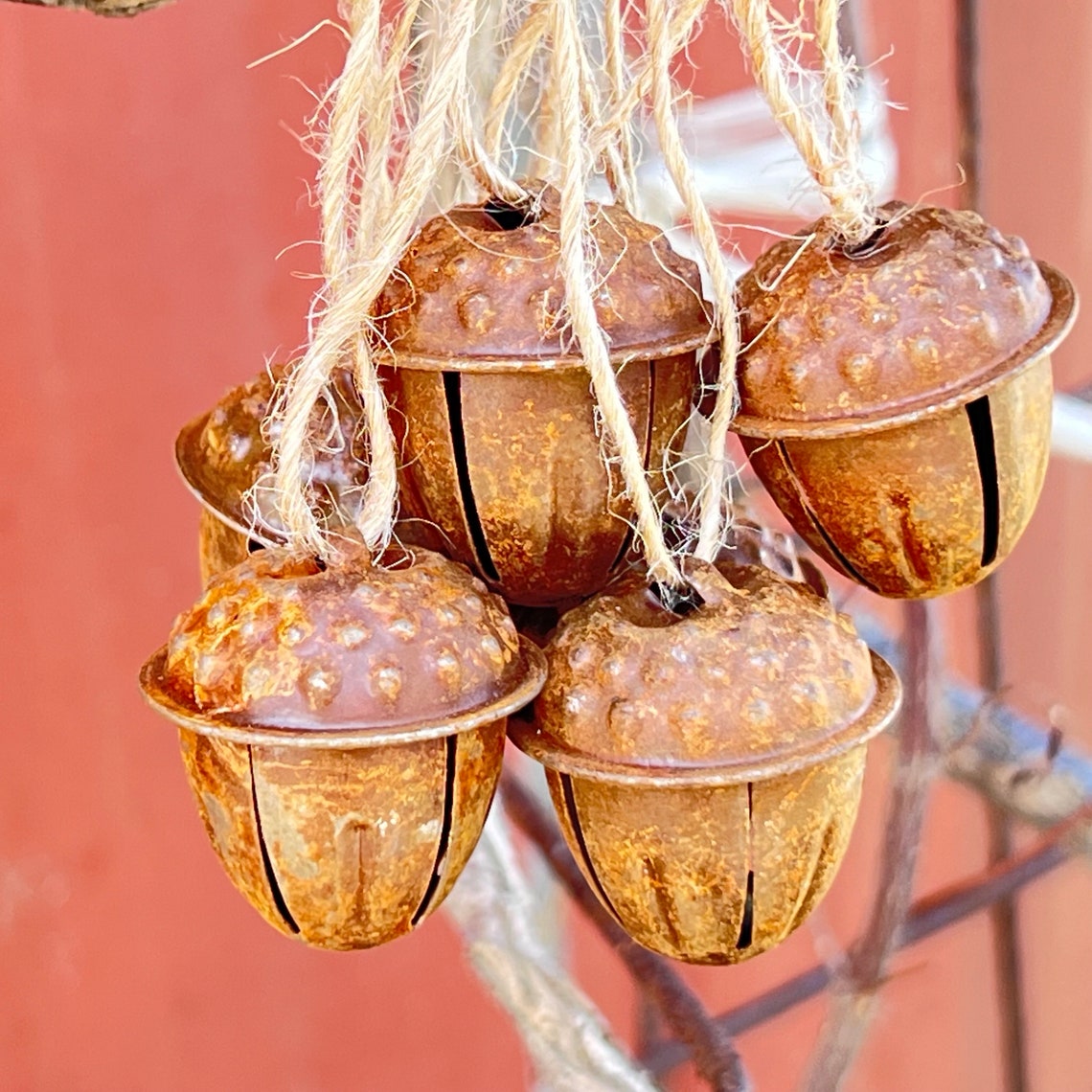 5pc Vintage Rusy Metal Acorn Bells {B4-53#00255} - Etsy