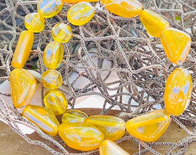 20pc Yellow Luster Mix Shape Glass Beads / Colors Glass Beads. {N3-1539 ...