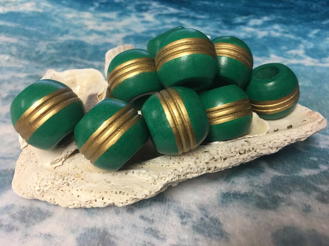 VINTAGE 1970's 8 Large Green Snd Gold Macrame Wood Beads / Macramé ...