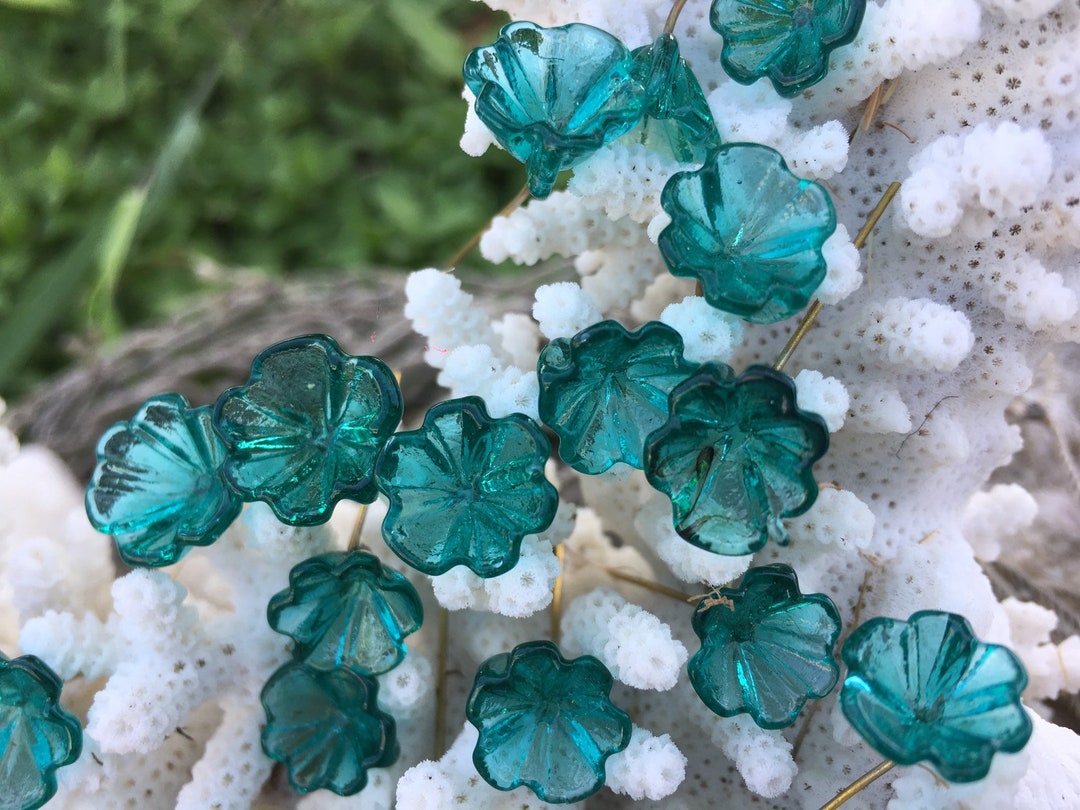 Supply:s 20 Clear Green Glass Flower Pin Charms-glass Headpins ...