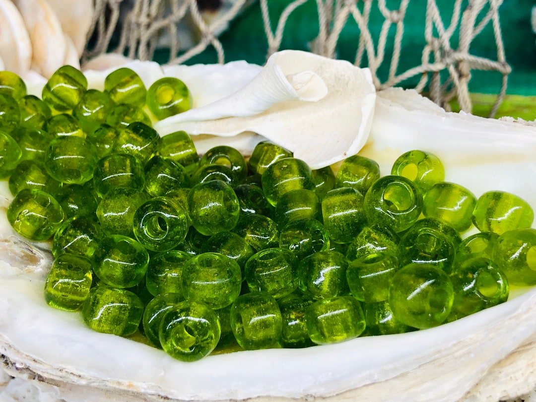 Vintage: 50 Macrame Beads apple Green Glass Crow Bead Made in Italy ...