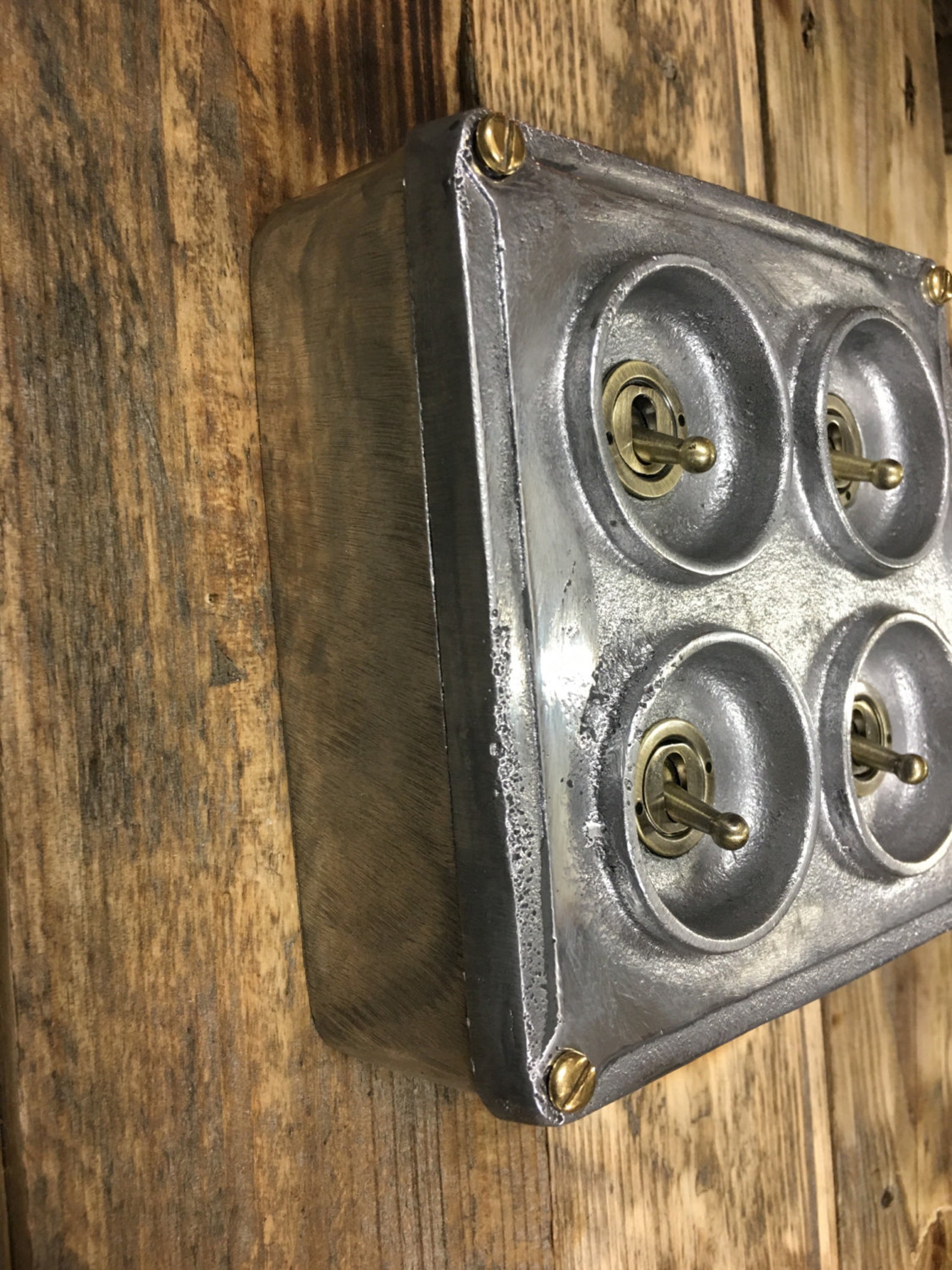 Vintage Industrial Style Toggle Switch in Cast Metal - Etsy UK