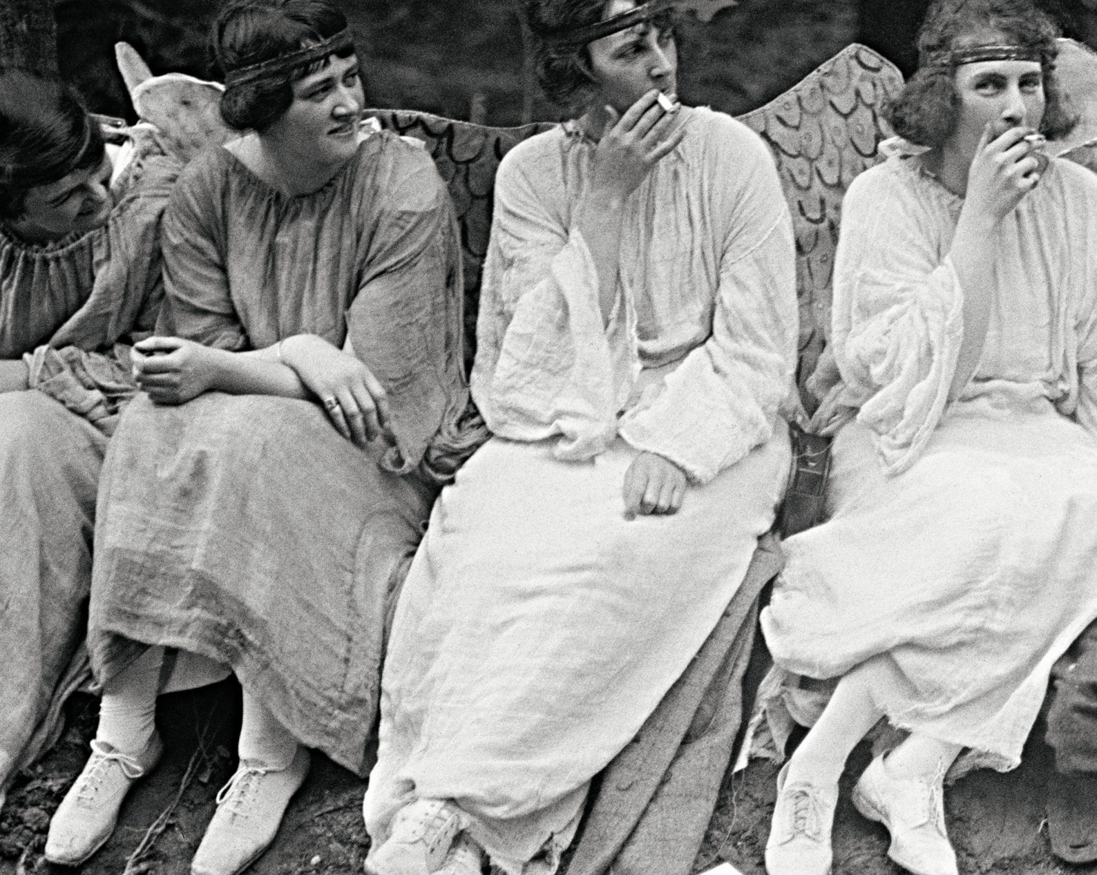 Vintage Photo Print Smoking Angels Women Weird Photograph Gift ...