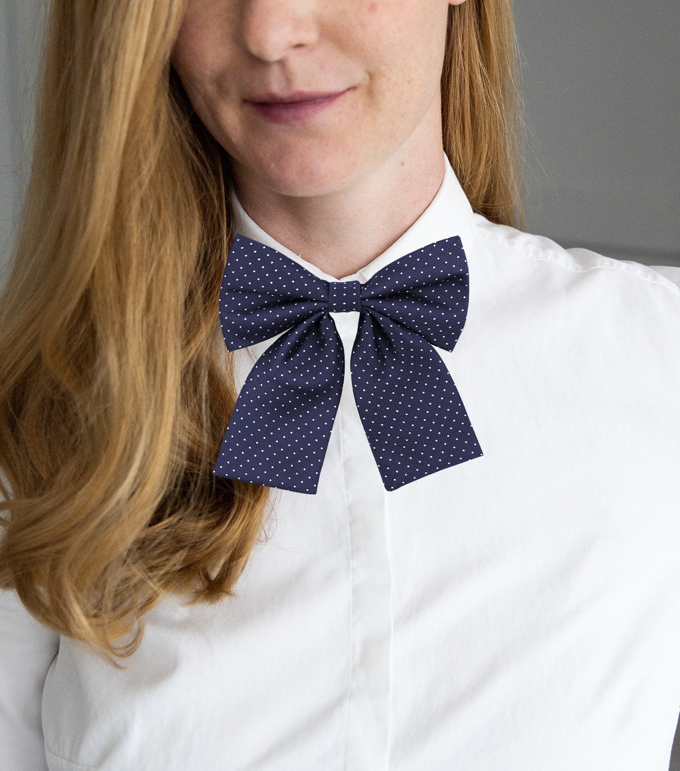 Women Wearing Bow Tie