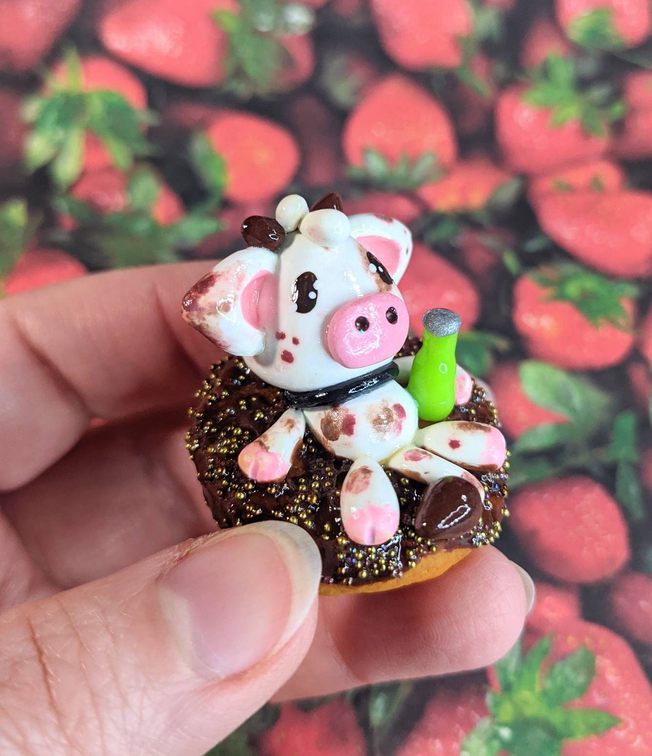 Kawaii Cow on Floaty Donut Figures y MooCow Burger Figure | Etsy