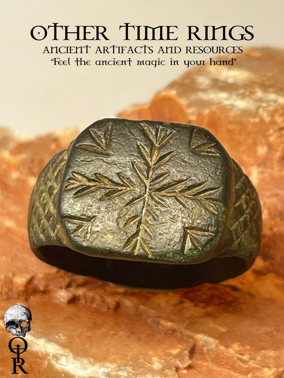 Medieval Christian religious ring with palm leaves cr… - Gem