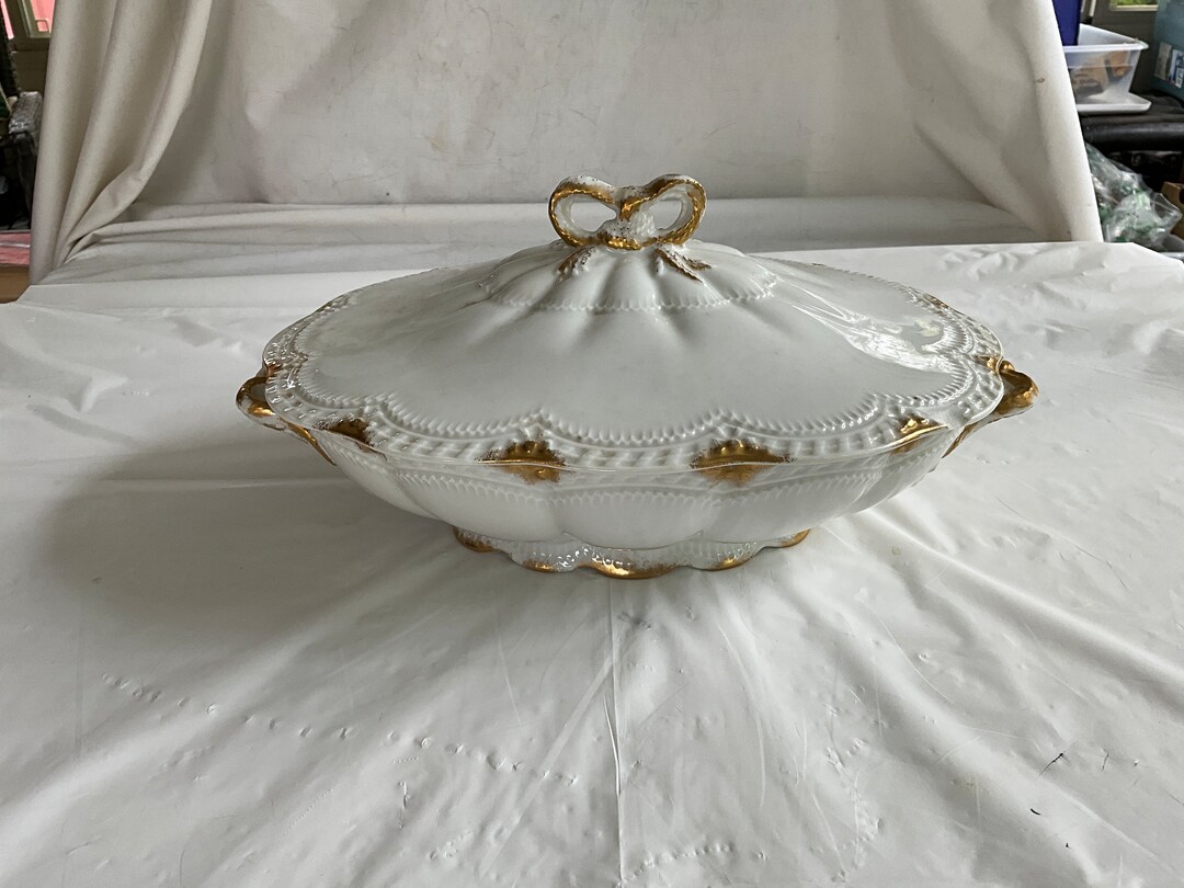 H &co Haviland Limoges France - White W/garlanded Beaded Ruffled Rim-goldtone Daubs Btw Ruffles ...