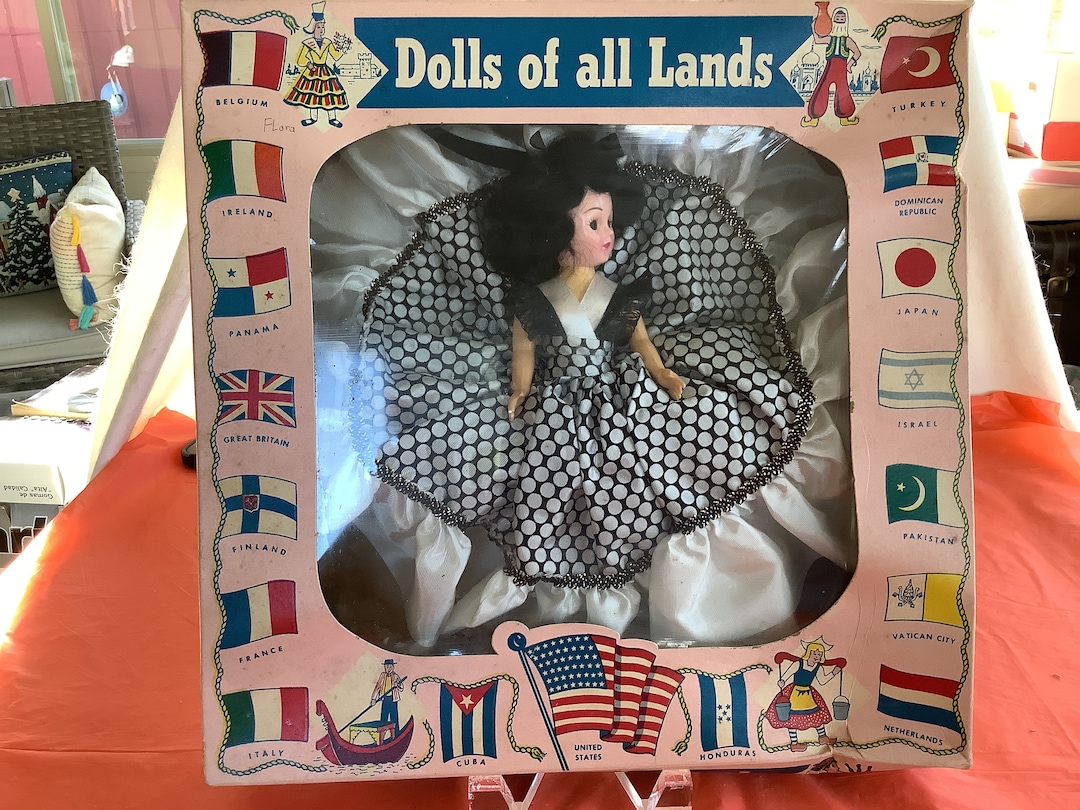 Vintage A & H Doll Mfg - Dolls of All Lands - Gibson Girl - Dark-haired ...