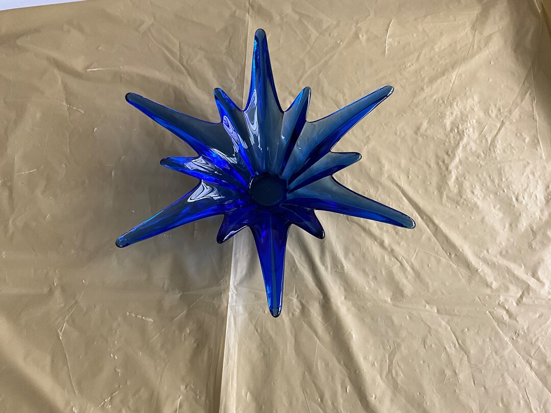 2.5”T X 9.5”W X 9.5”D - Cobalt Blue Star-shaped Decorative Bowl - Has ...